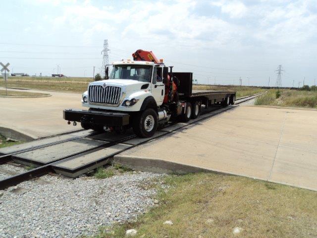 HiRail Platform Truck - DesignWise